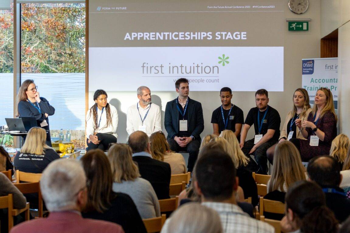 The key benefits of apprenticeships - CharterGroup